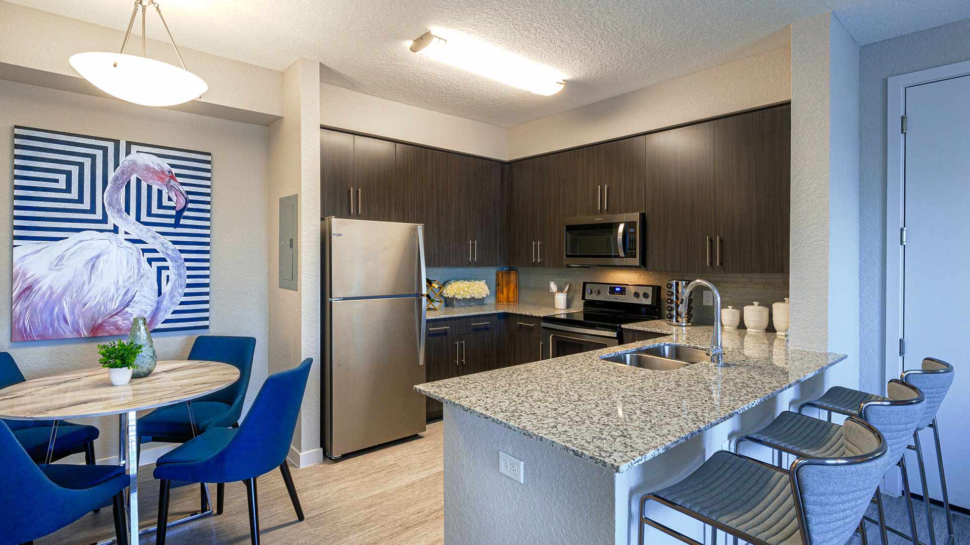 Icon One Daytona Vacations Rentals Daytona Beach